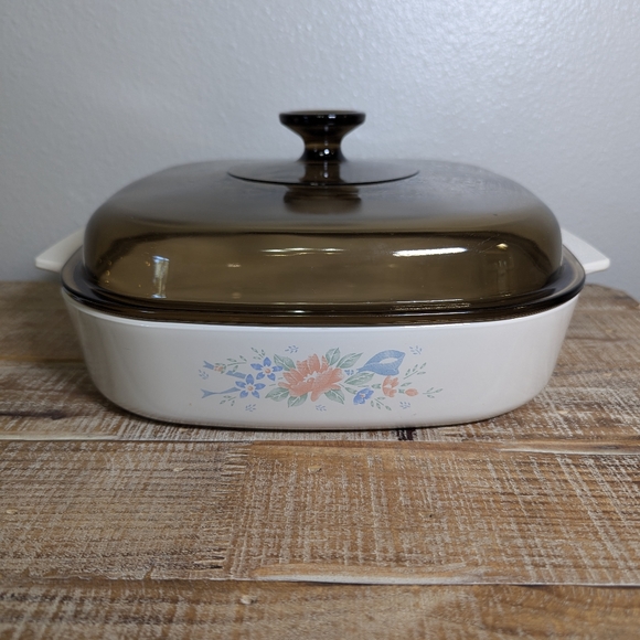 Corningware | Kitchen | Vintage Corning Ware Symphony 25 Liter ...